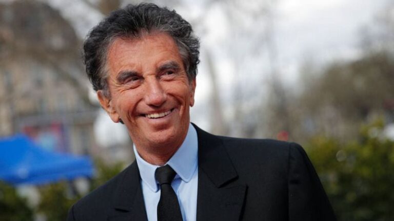 Jack Lang et ses 200.000 € de costumes offerts : enquête ouverte | Le ...